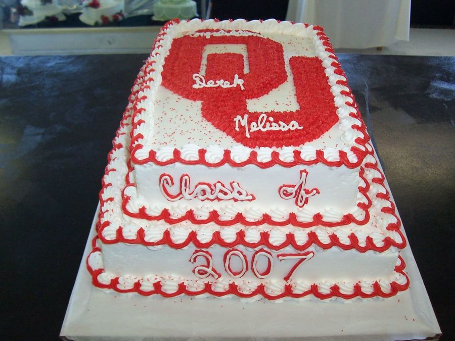 Another Ou Graduation - CakeCentral.com