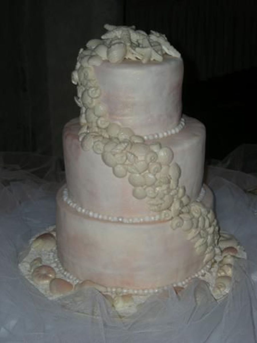 Seashell Wedding - CakeCentral.com