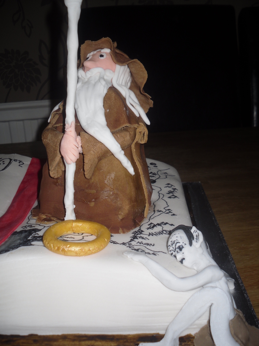 Lord Of The Rings Birthday Cake - CakeCentral.com