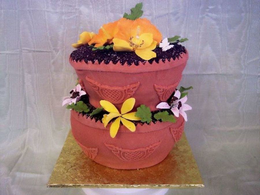 Flower Pot - All Edible - CakeCentral.com