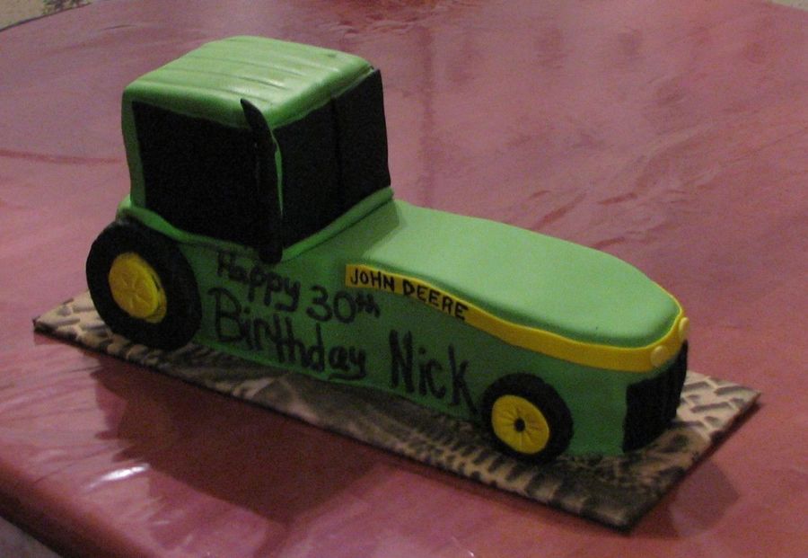 John Deere Tractor - CakeCentral.com