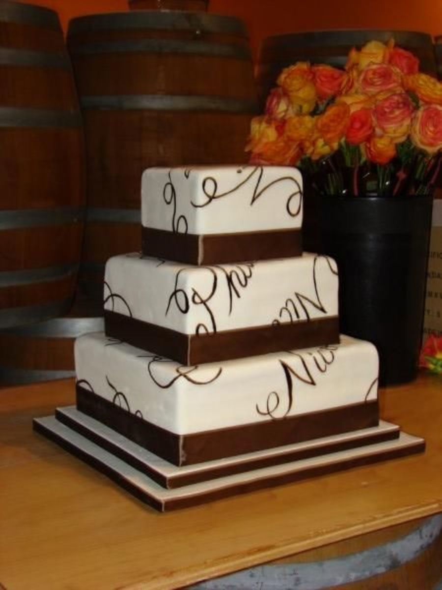 Script Wedding Cake - CakeCentral.com