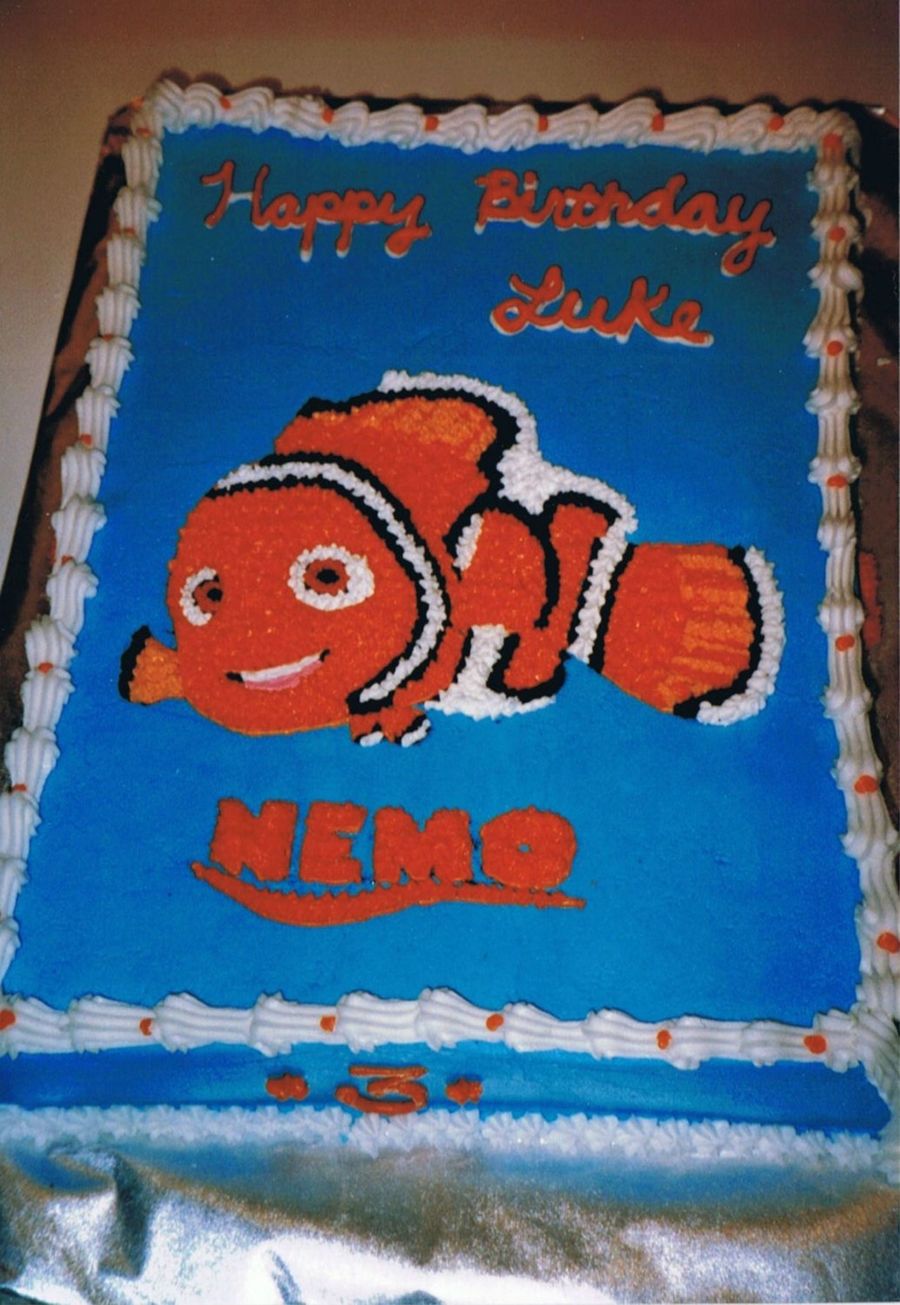 Nemo Birthday Cake - CakeCentral.com