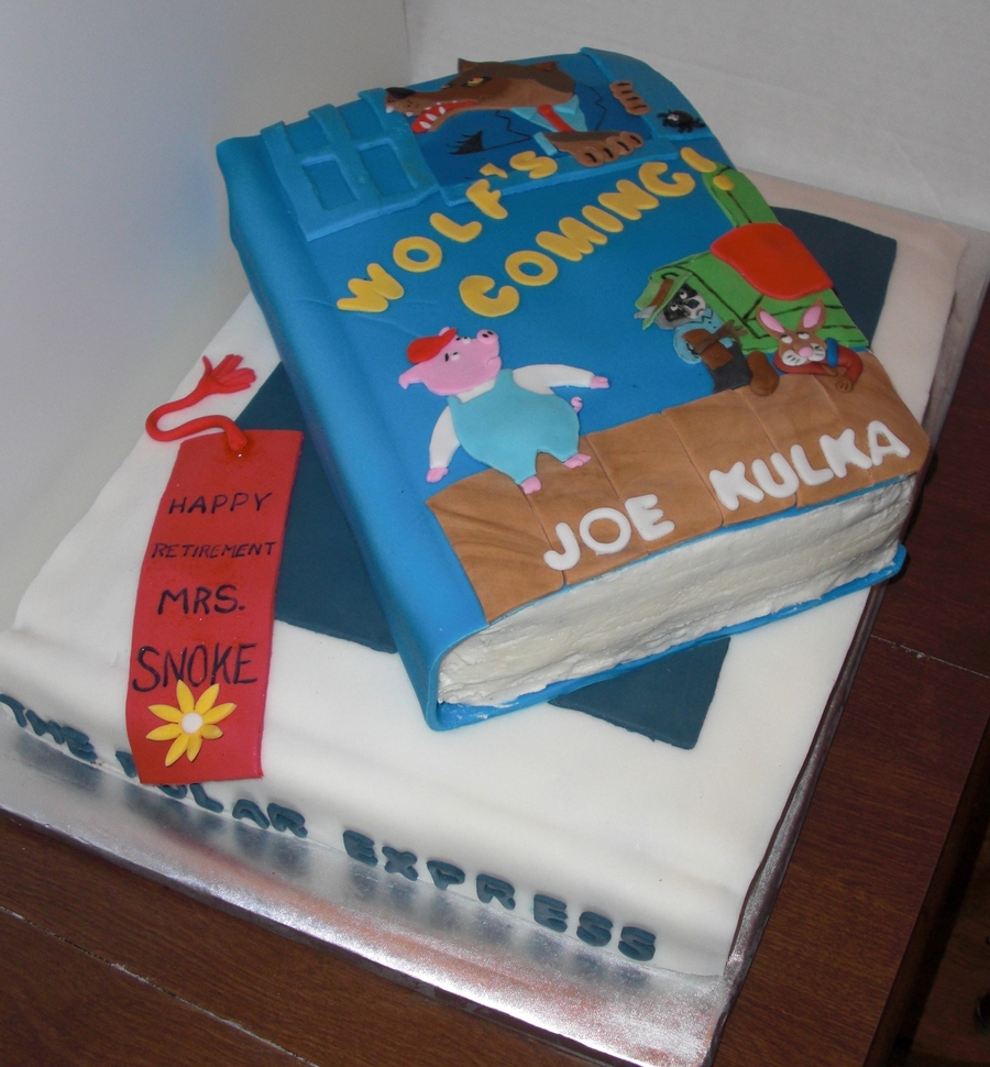 Librarian Retirement Cake - CakeCentral.com