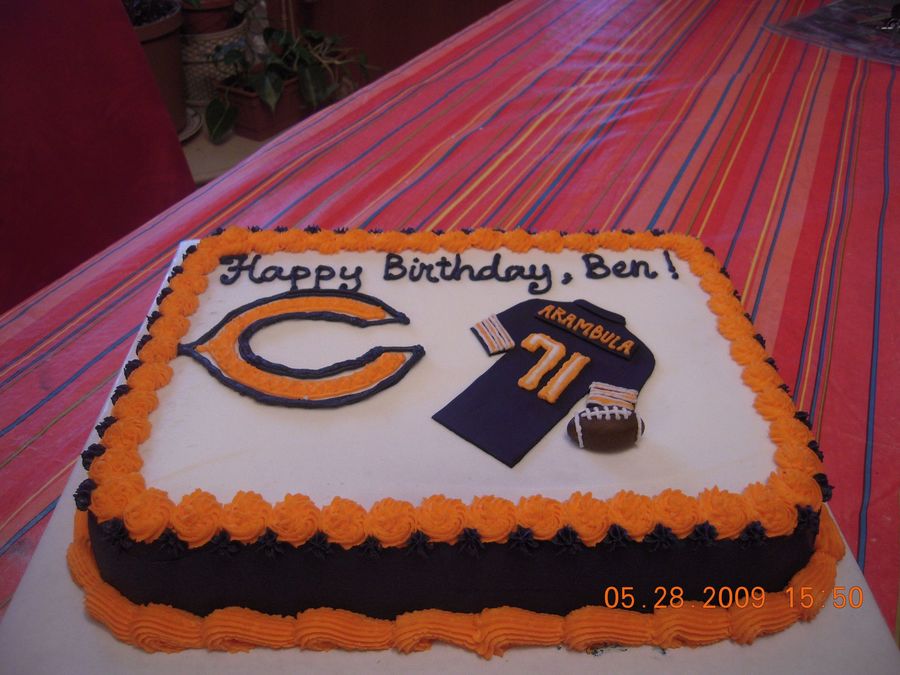 Chicago Bears Birthday Cake - CakeCentral.com