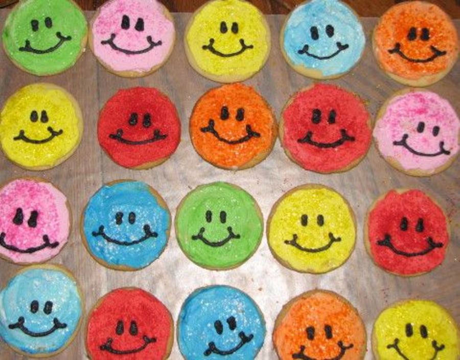 Smiley Face - CakeCentral.com
