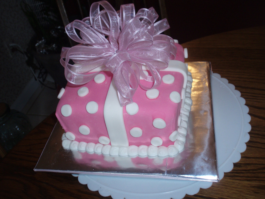 Small Pink Gift Box Cake - CakeCentral.com