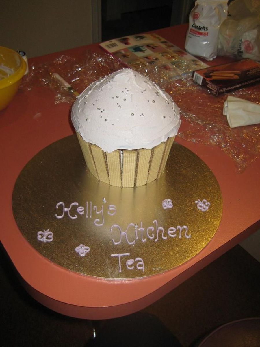 My Giant Cupcake Kitchen Tea Cake - CakeCentral.com