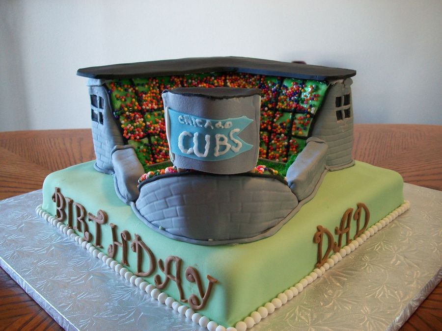 Wrigley Field - CakeCentral.com
