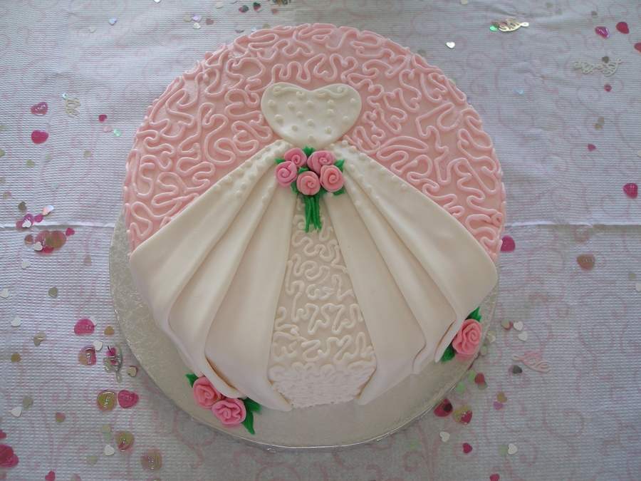 Bridal Shower - CakeCentral.com