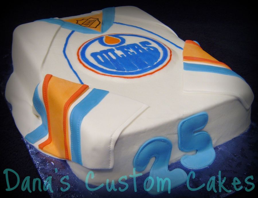 Edmonton Oilers Away Jersey - CakeCentral.com