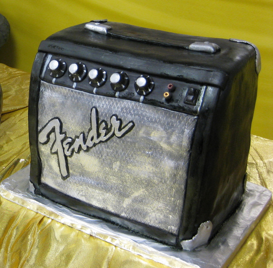 Fender Amplifier - CakeCentral.com