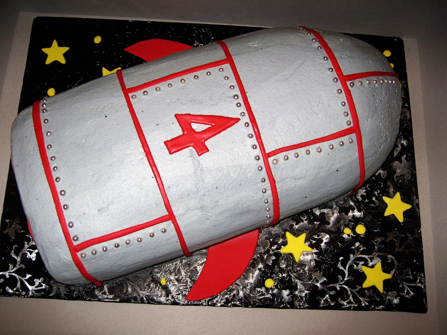 Birthday Rocket! - CakeCentral.com