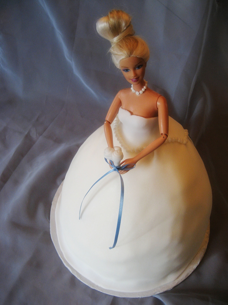 Barbie Bride - CakeCentral.com
