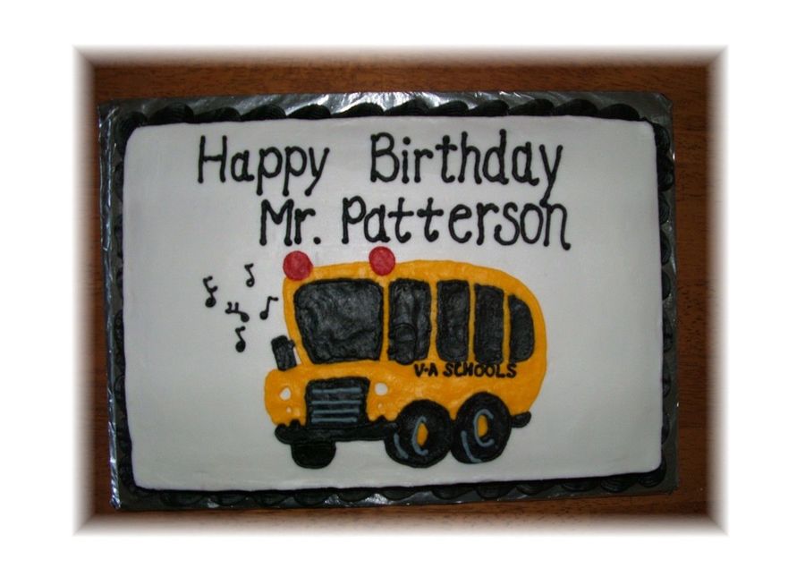Back-To-School Bus - CakeCentral.com