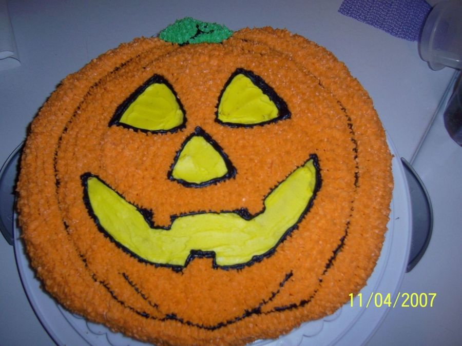 Jack-O-Lantern - CakeCentral.com