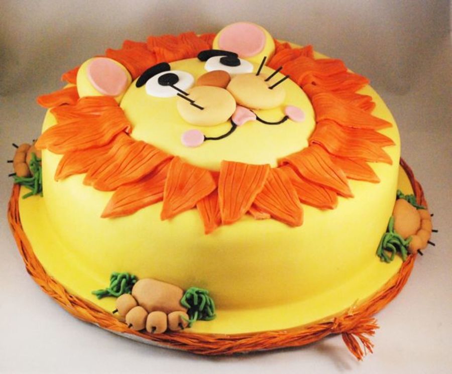 Lion - CakeCentral.com