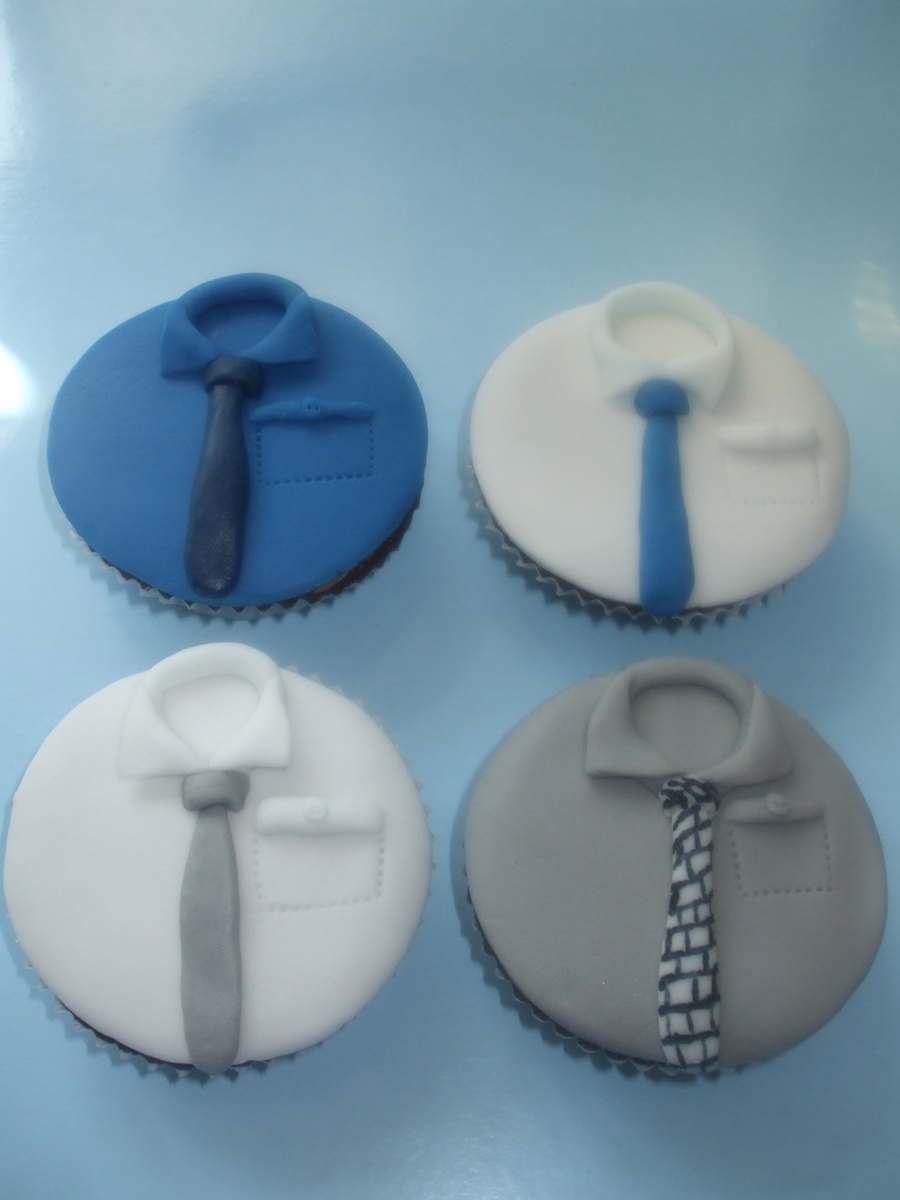 Shirt And Tie Cupcakes - CakeCentral.com