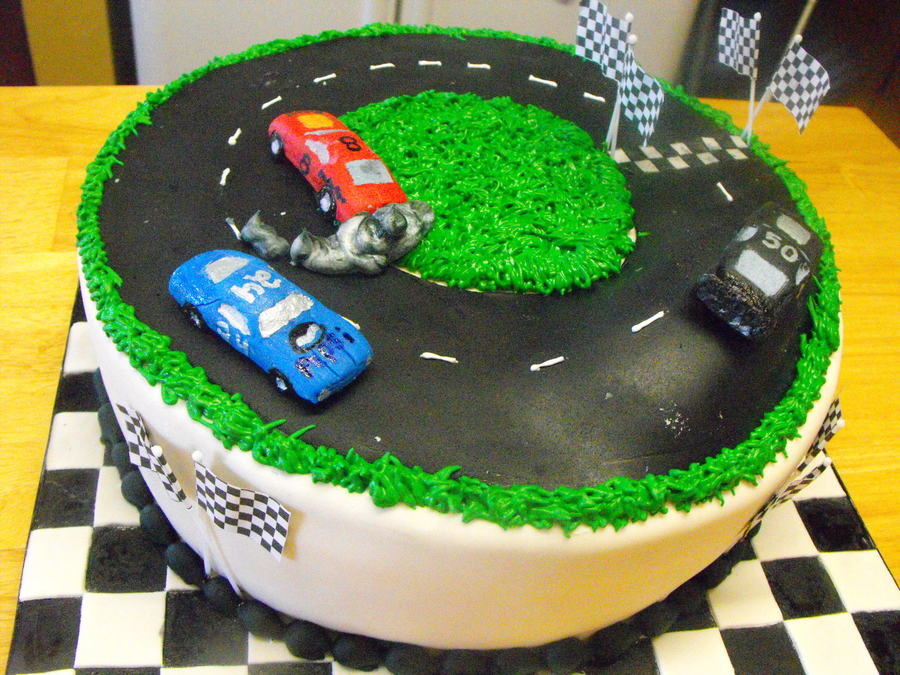 Racing Cake - CakeCentral.com