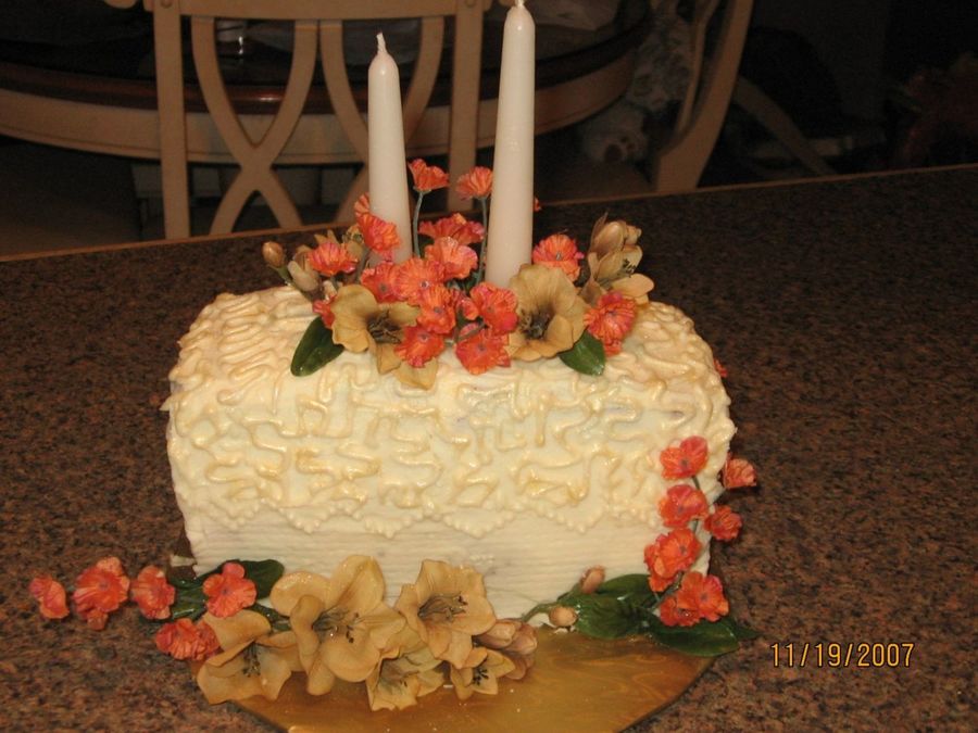 Table Centerpiece Cake - CakeCentral.com