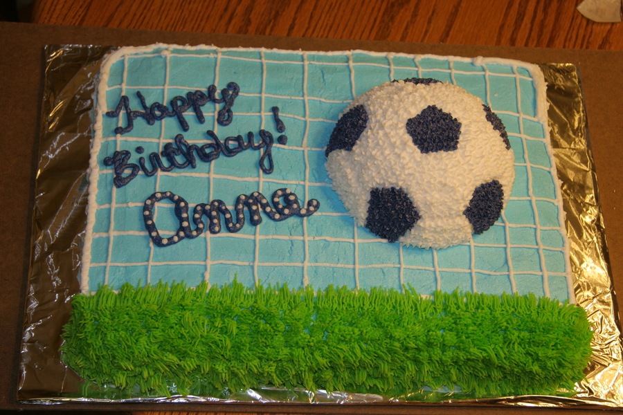 Soccer Cake - CakeCentral.com