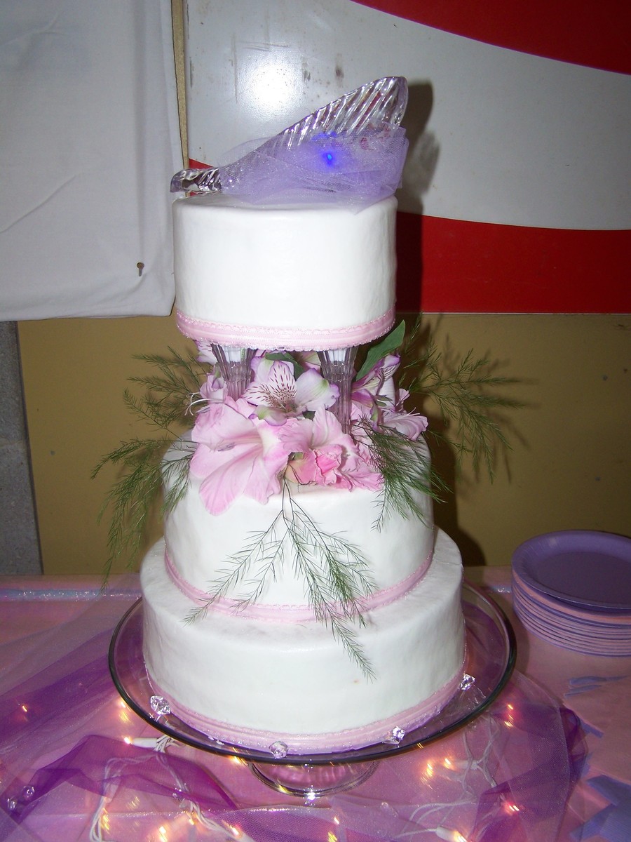 18Th Birthday Cake - CakeCentral.com