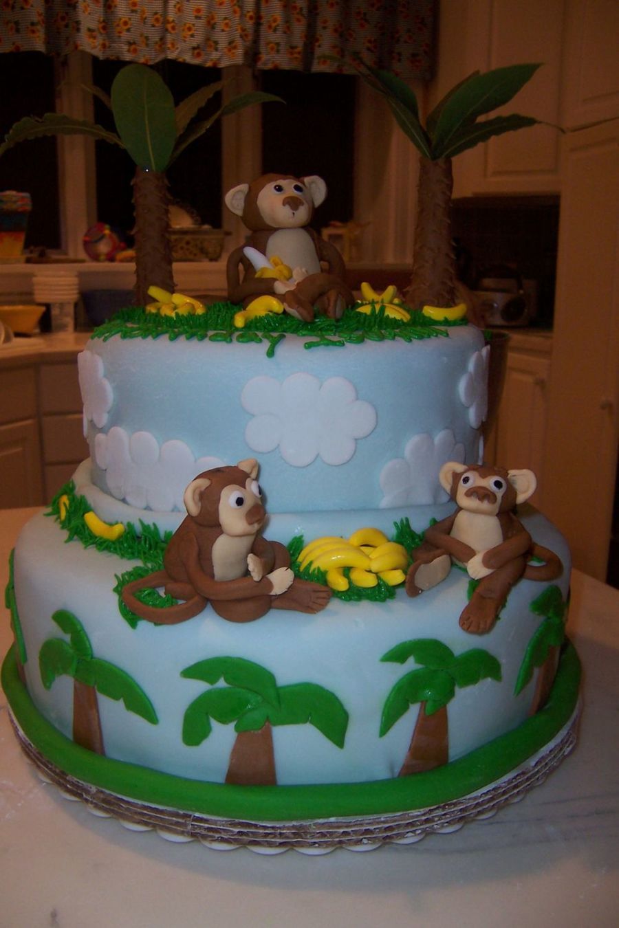 Monkey Jungle Cake - CakeCentral.com