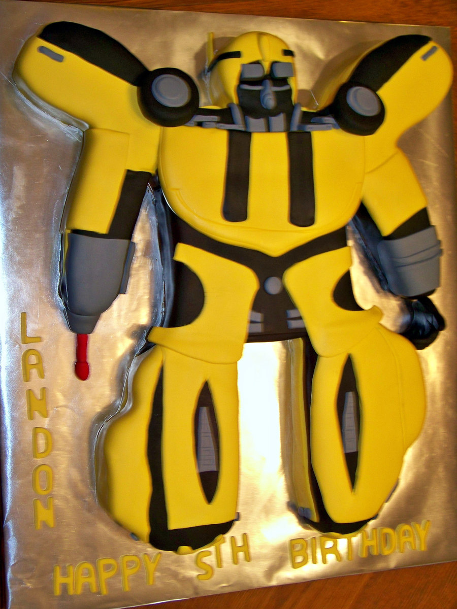 Bumblebee Transformer - CakeCentral.com