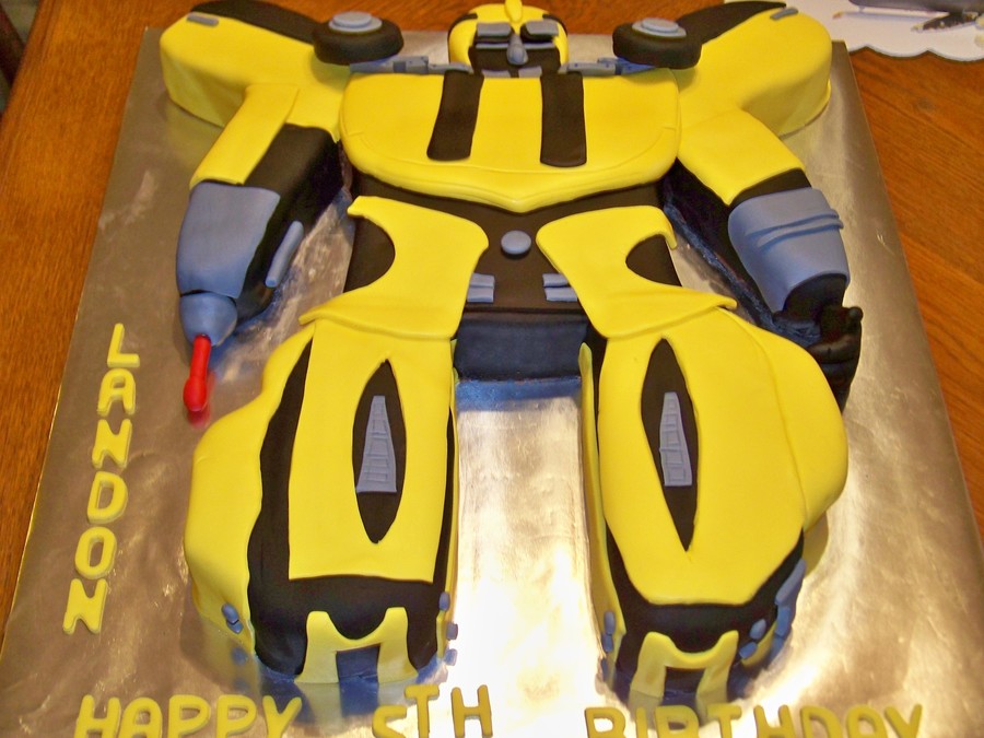 Bumblebee Transformer - CakeCentral.com