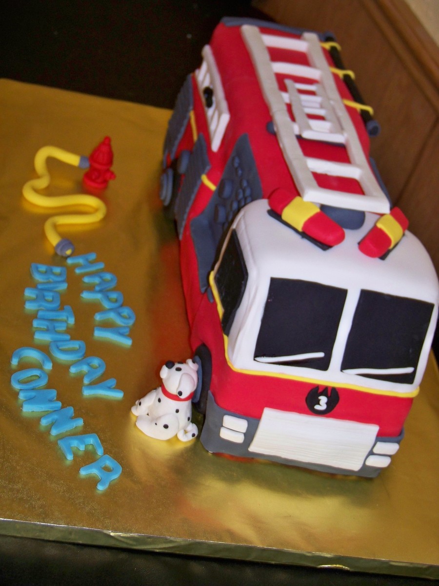 Fire Truck - CakeCentral.com