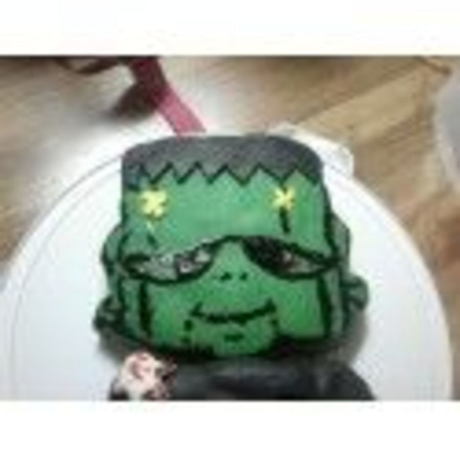Frankenstein Head - CakeCentral.com