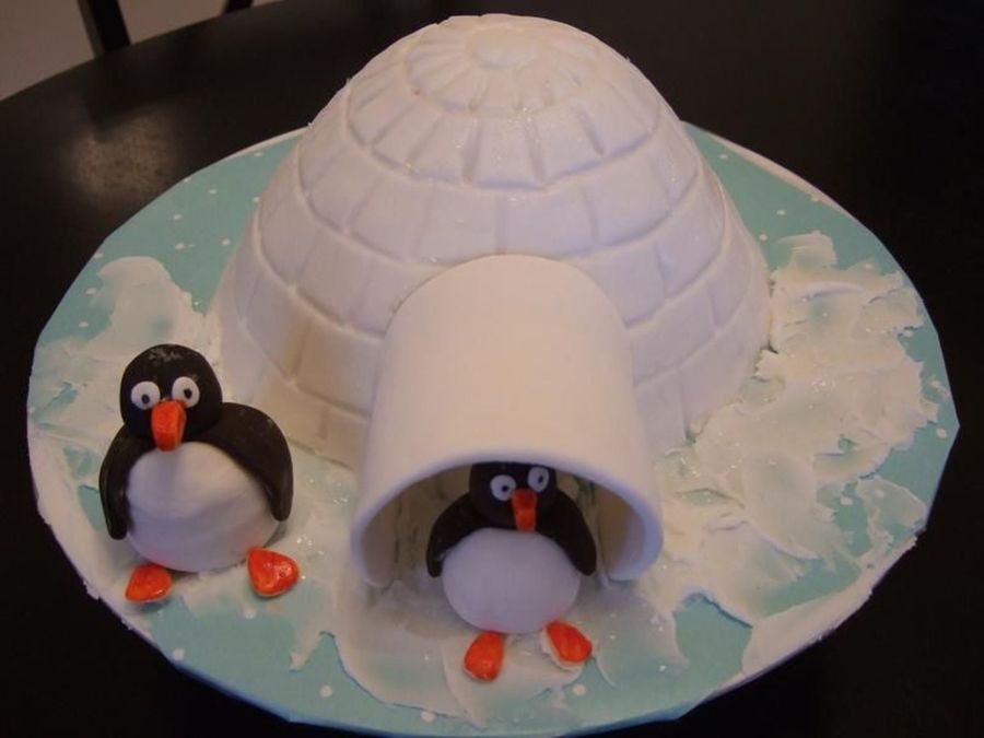 Igloo With Penguins - CakeCentral.com