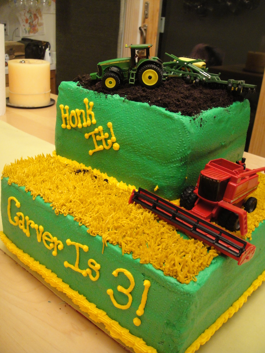 John Deere - CakeCentral.com