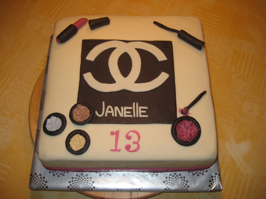 Chanel - CakeCentral.com