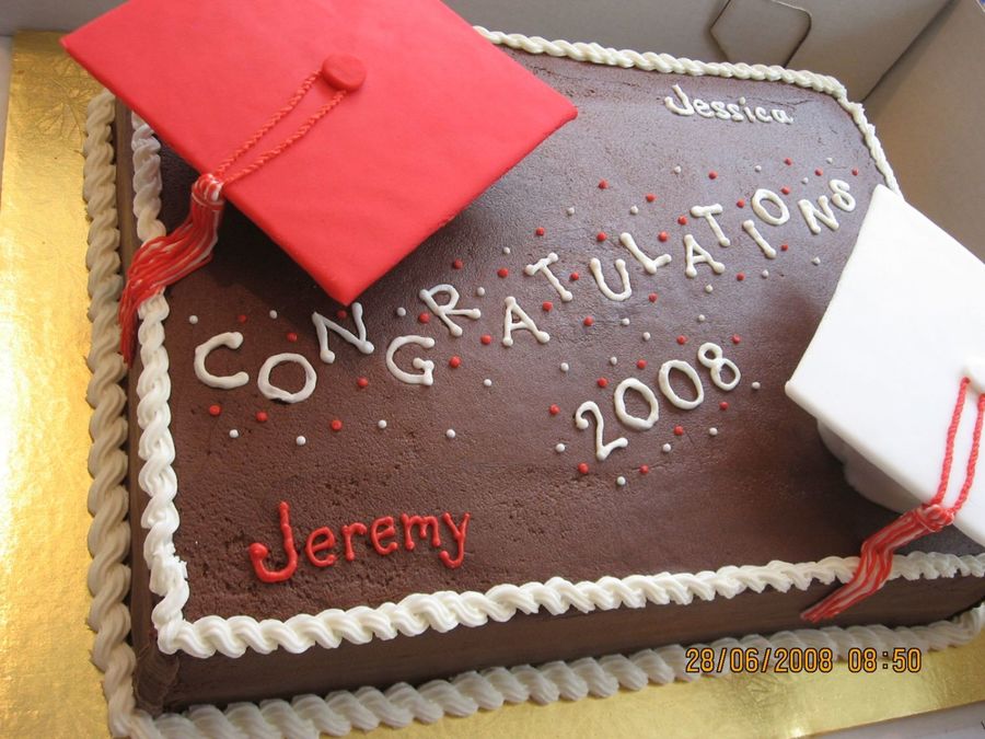 Graduation Cap Cake - CakeCentral.com