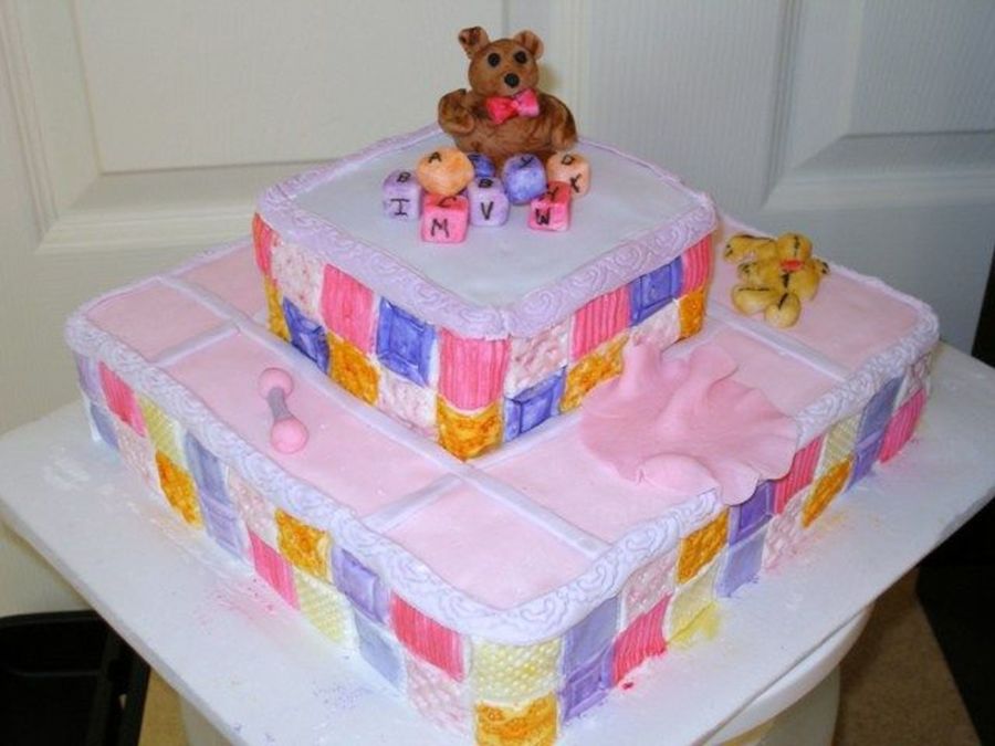 Bear On Quilted Square Cakes - CakeCentral.com