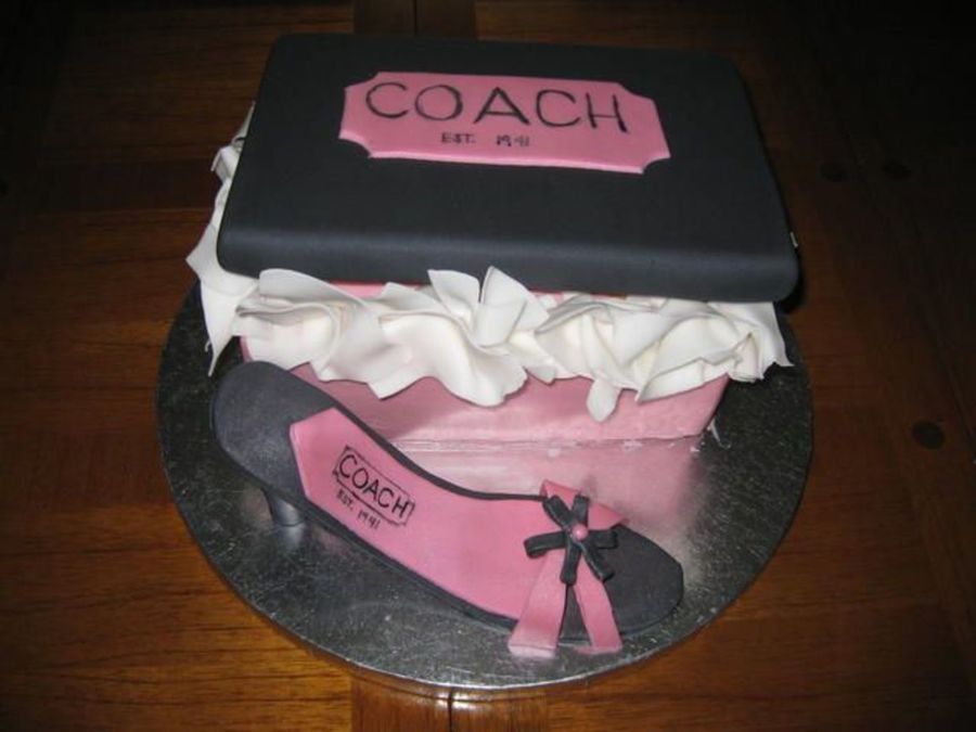 Coach - CakeCentral.com
