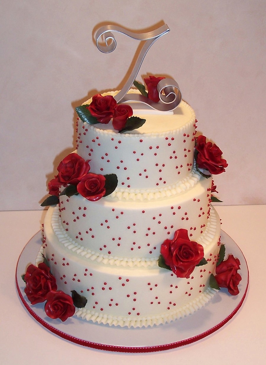 Red Roses Wedding Cake - CakeCentral.com