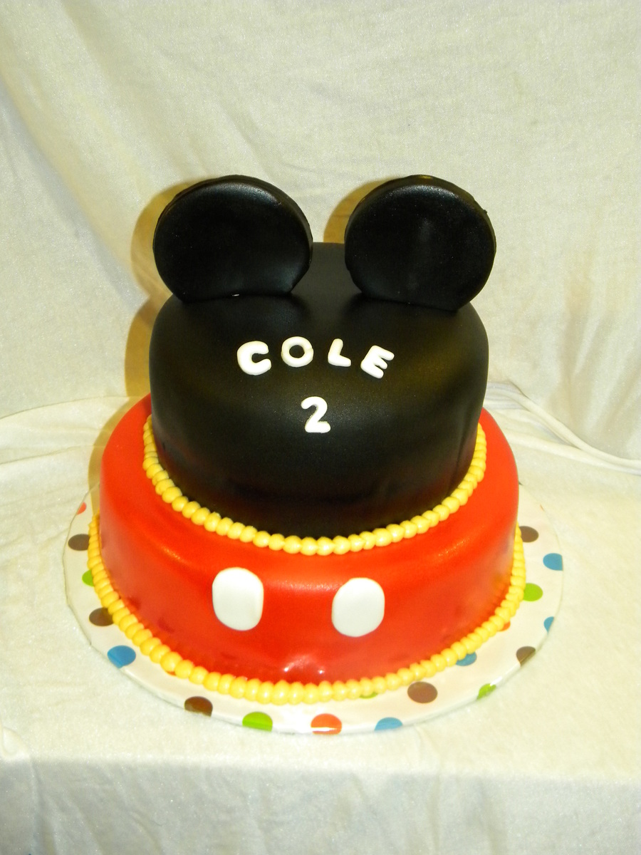 Mickey Mouse - CakeCentral.com
