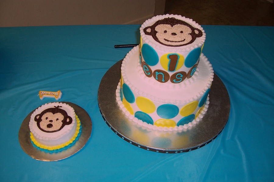 Mod Monkey - CakeCentral.com