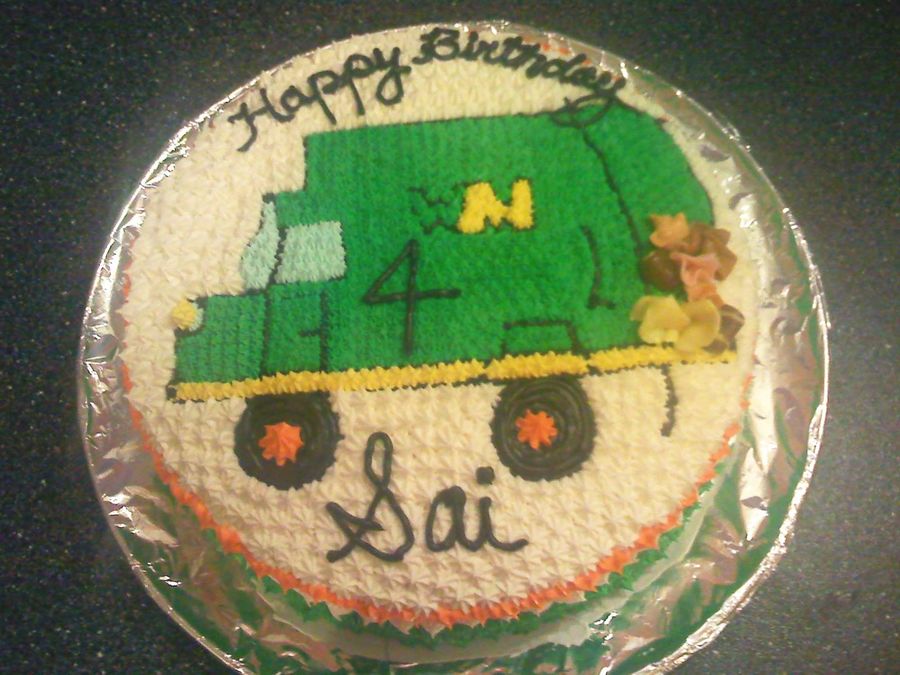 Garbage Truck Cake - CakeCentral.com