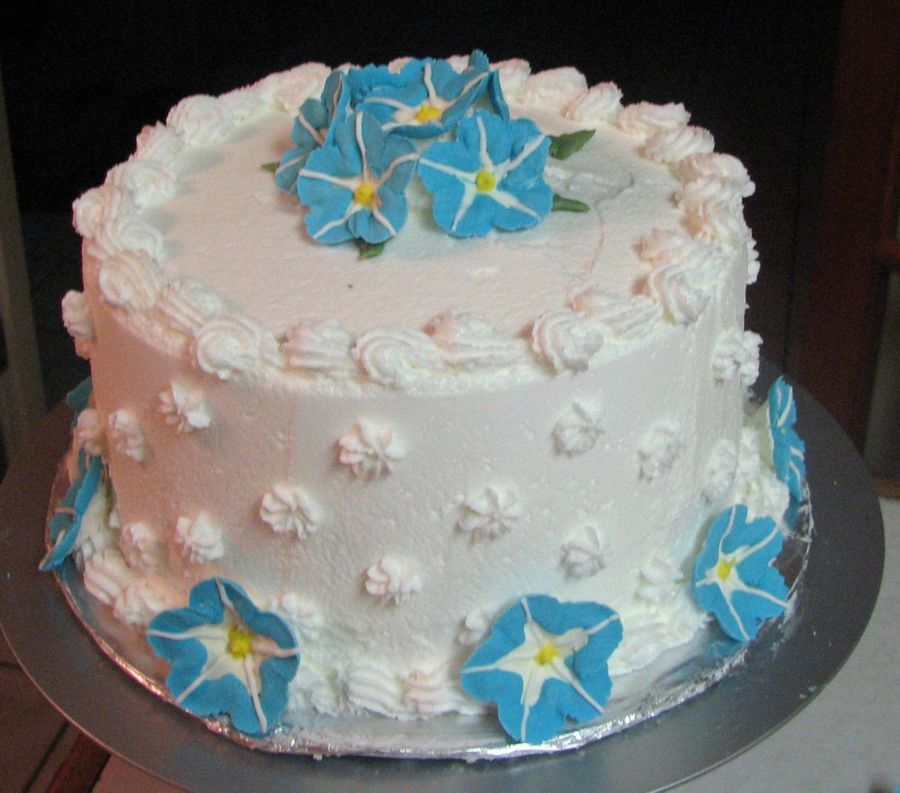 Round Blue Flowers Royal Icing - CakeCentral.com