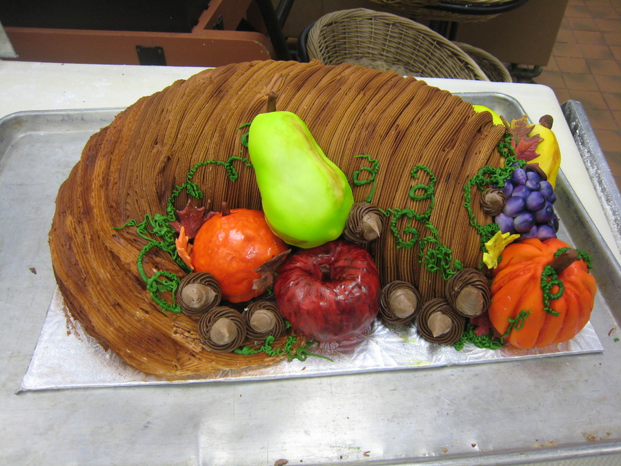 3D Cornucopia - CakeCentral.com