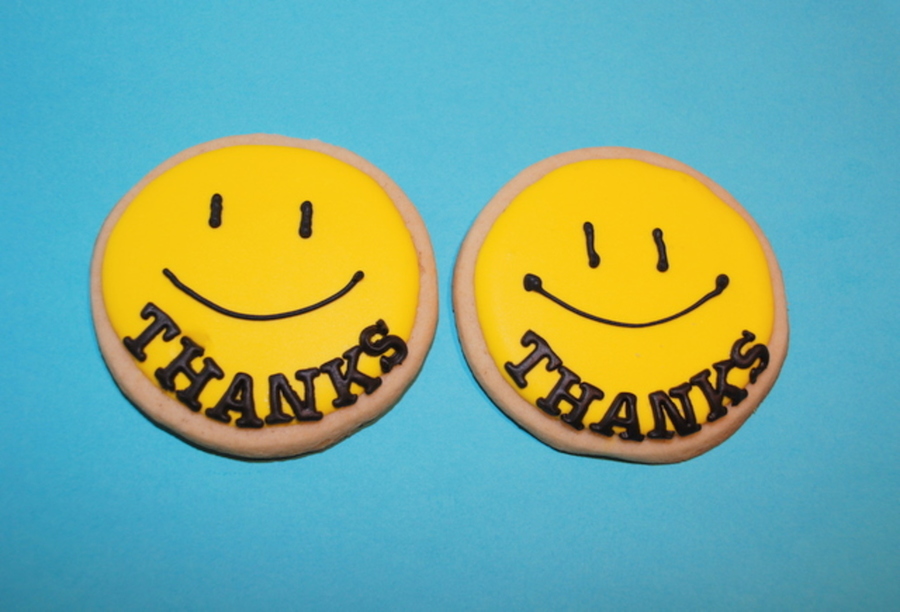 Smiley Faces - CakeCentral.com