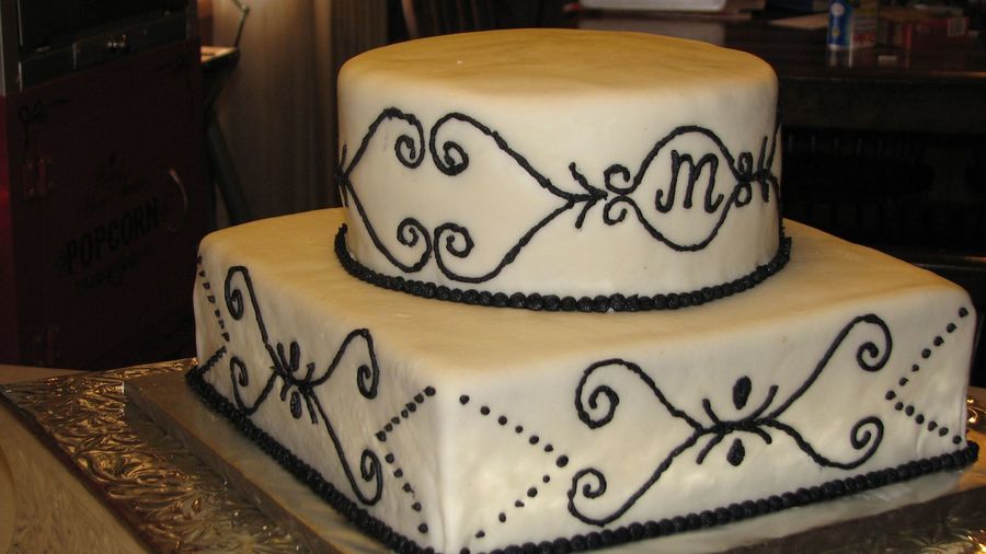 Mccafferty Wedding - CakeCentral.com