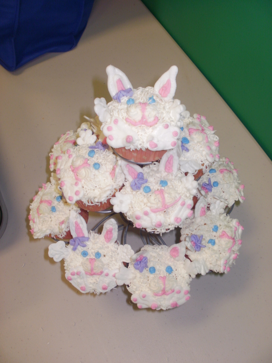 Bunny Cupcakes - CakeCentral.com