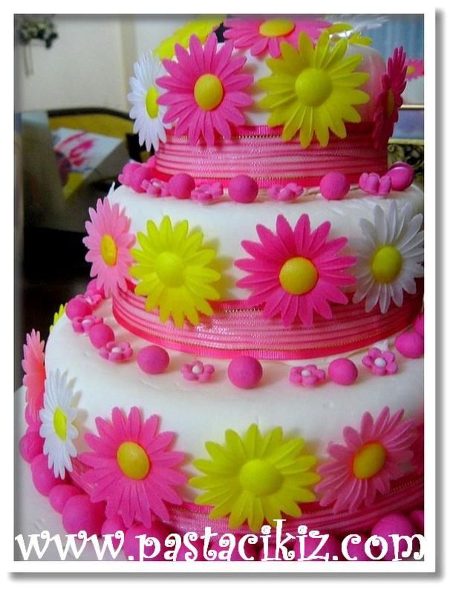 Iek_Pasta3.jpg - CakeCentral.com