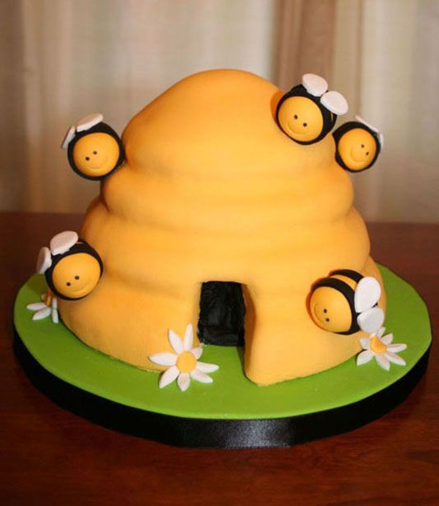 Bee Hive Cake - CakeCentral.com