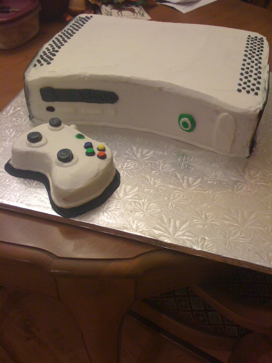Xbox 360 Cake - CakeCentral.com