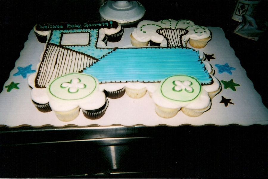 48 Ct. Train Cupcake Cake - CakeCentral.com